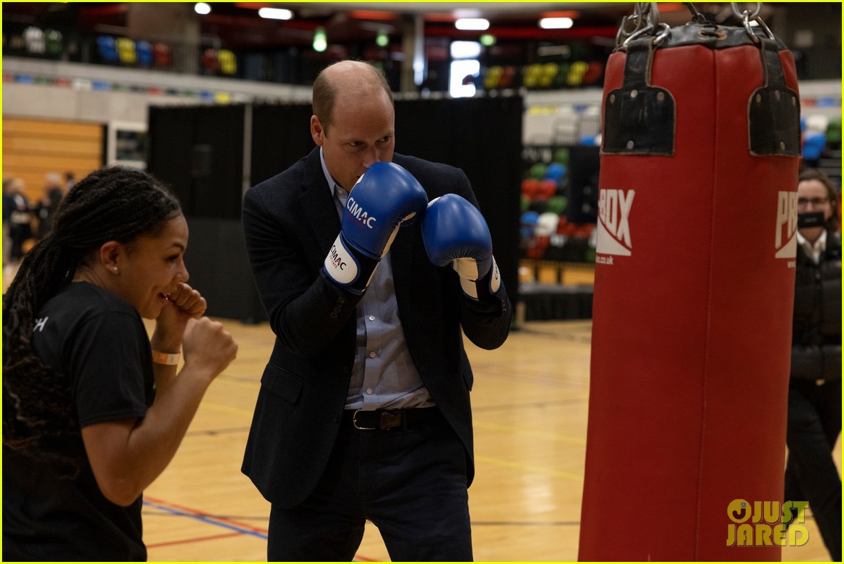 Kate Middleton & Prince William Suit Up for Sporty Coach Core ...