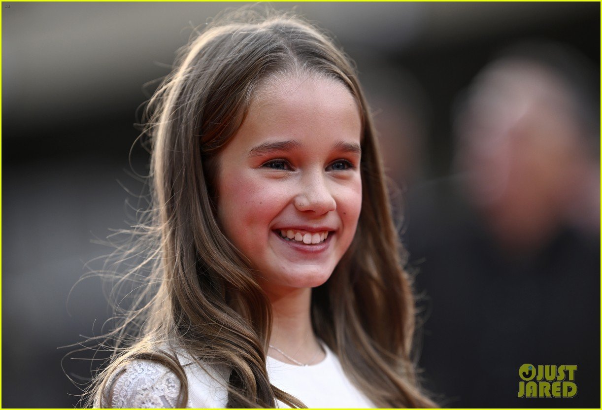 Emma Thompson & Lashana Lynch Share Cute Moments With Alisha Weir at ...