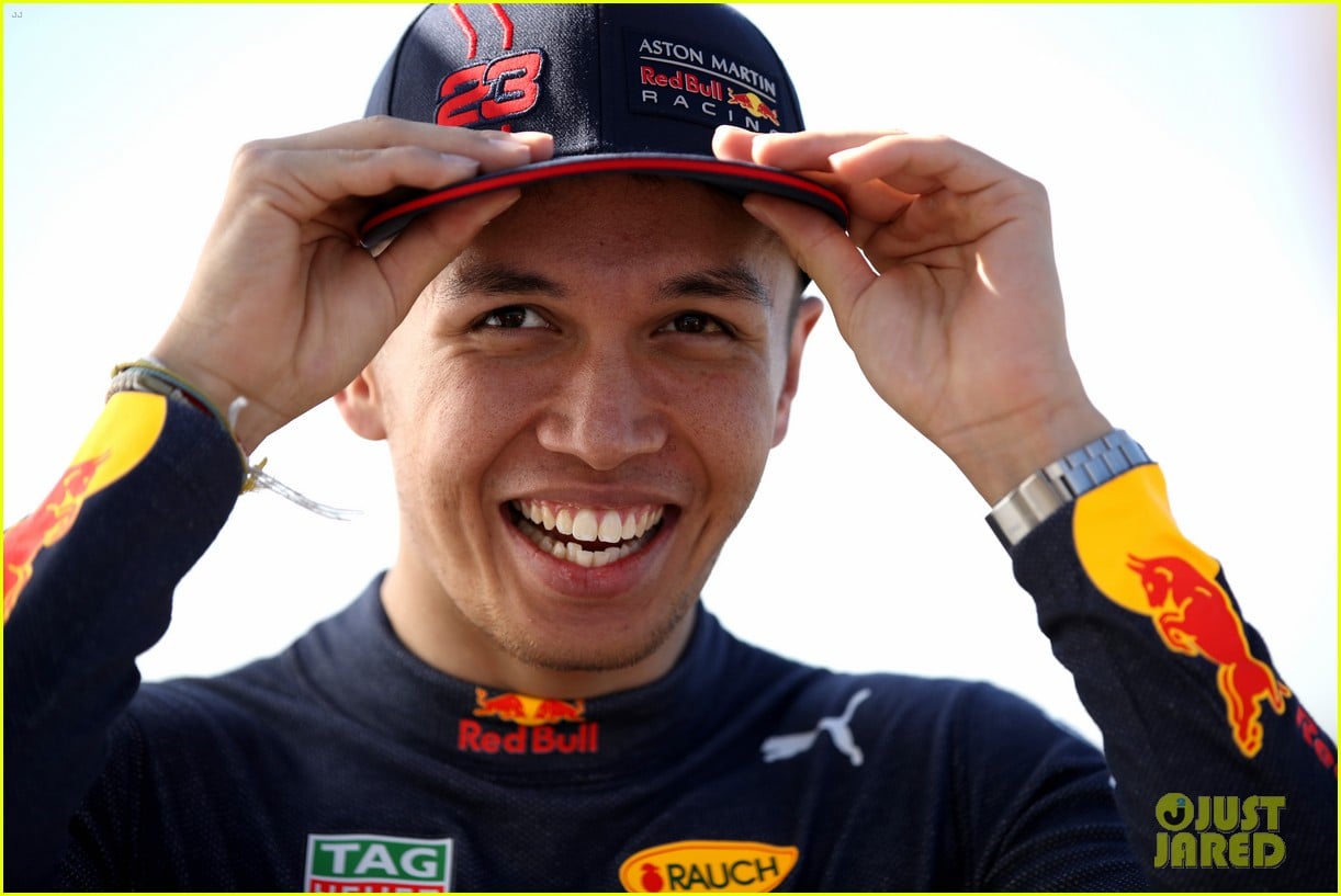 Formula One Racer Alex Albon Reveals How Netflix's 'Drive To Survive ...