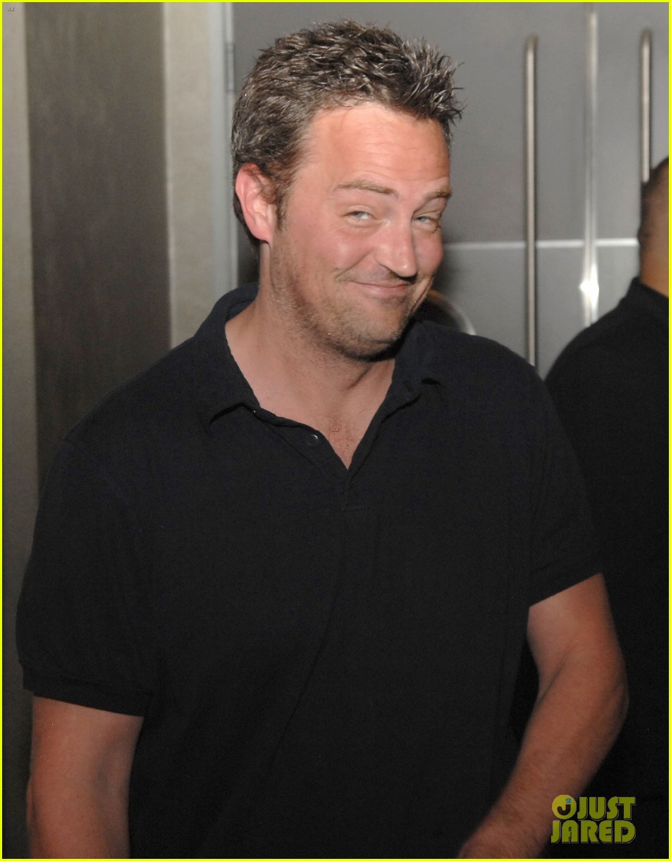 Matthew Perry Reveals Whether His 'Friends' Co-Stars Supported His ...
