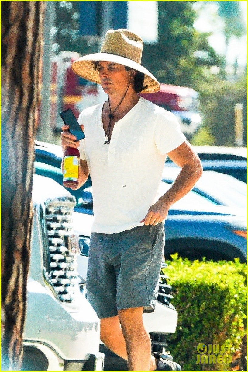 Ian Somerhalder Steps Out for Errands in L.A., Reacts to Hurricane Ian ...