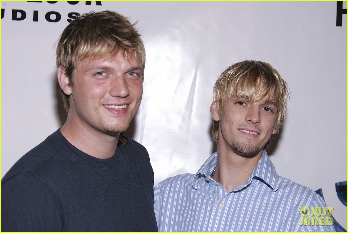 Aaron Carter & Brother Nick Carter Were In Good Place At Time Of Aaron ...
