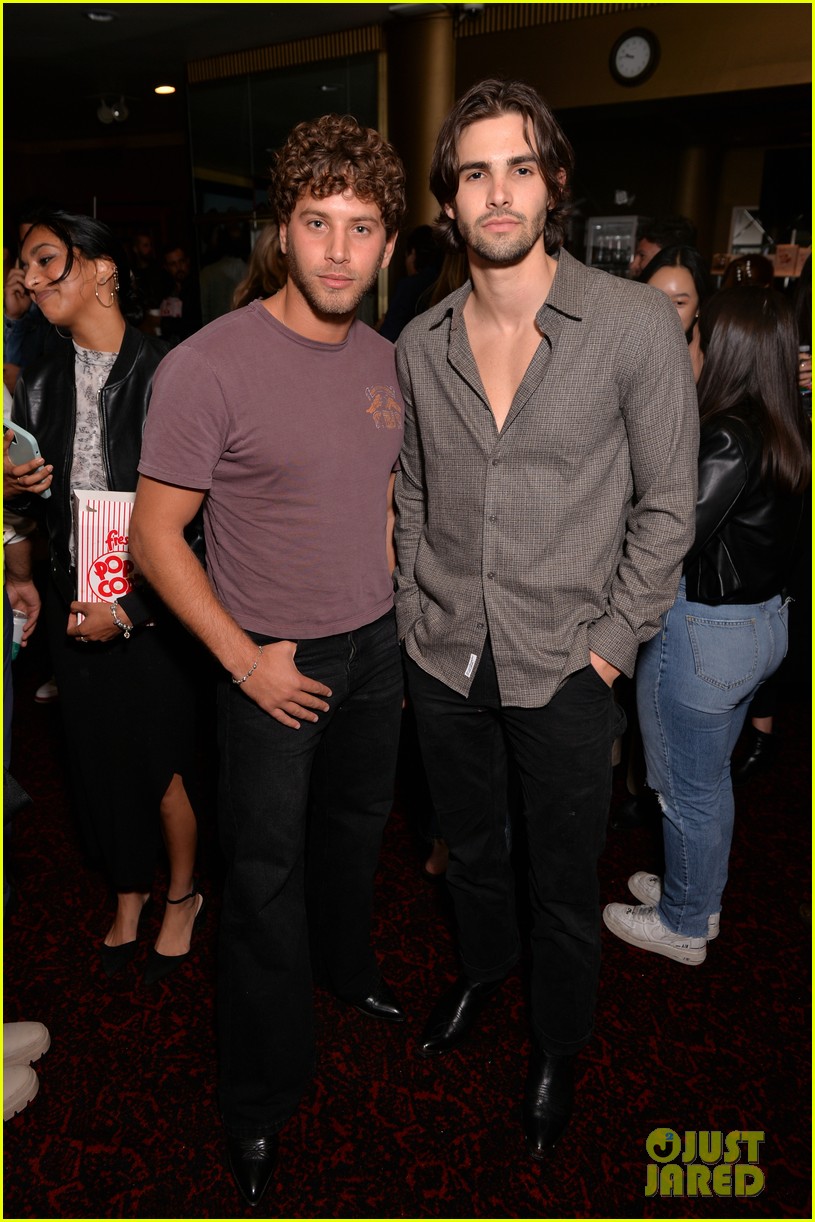 Darren Le Gallo Brings Feel-Good Generational Drama 'Sam & Kate' To ...