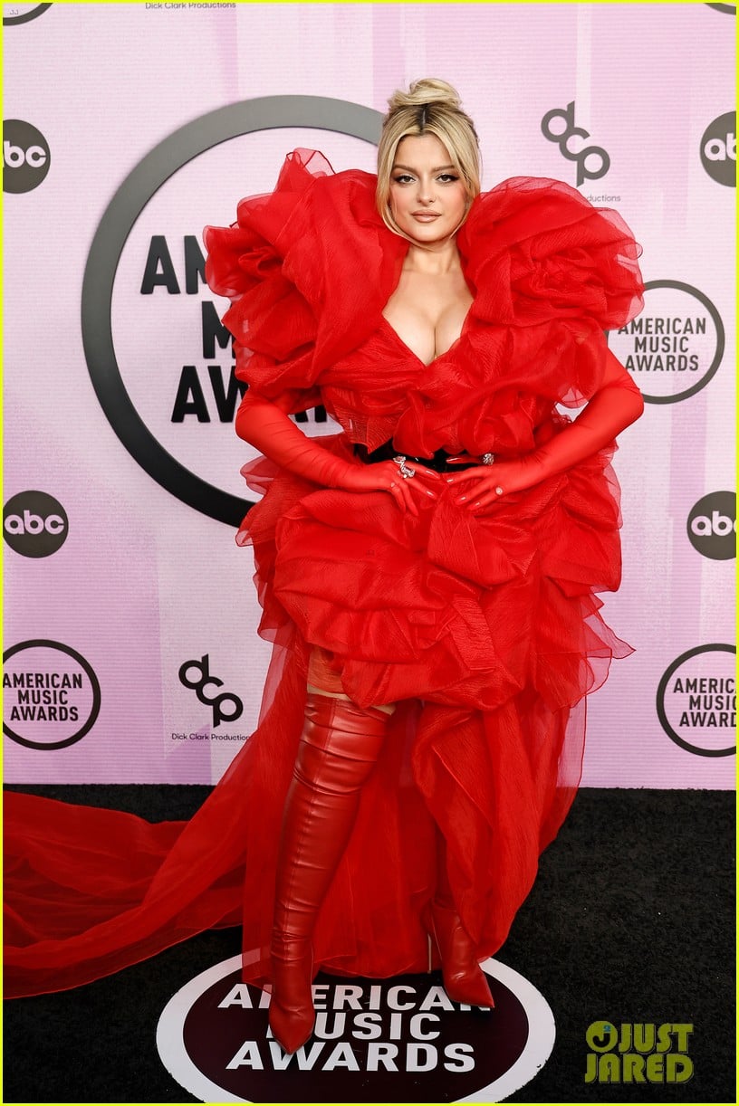 Bebe Rexha Goes Red Ahead of 'I'm Good (Blue)' Performance at American ...
