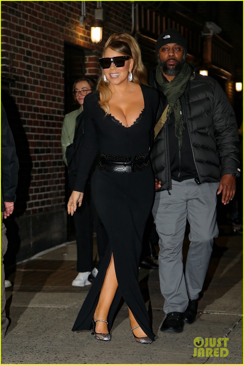 Mariah Carey Is Inviting You To Her NYC Penthouse for Christmas!: Photo ...