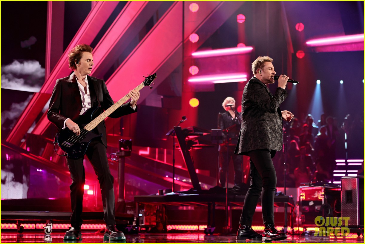 Duran Duran Reveal Andy Taylor's Cancer Diagnosis During Rock & Roll ...