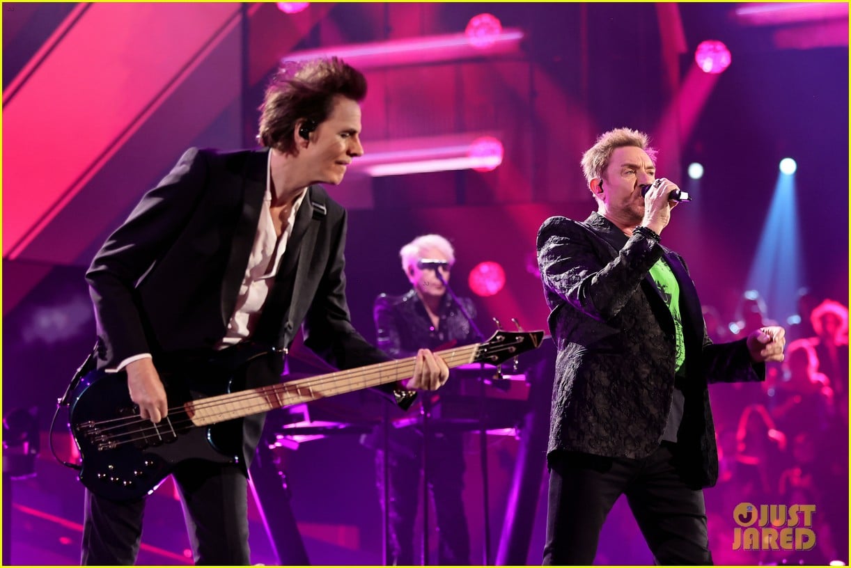 Duran Duran Reveal Andy Taylor's Cancer Diagnosis During Rock & Roll ...