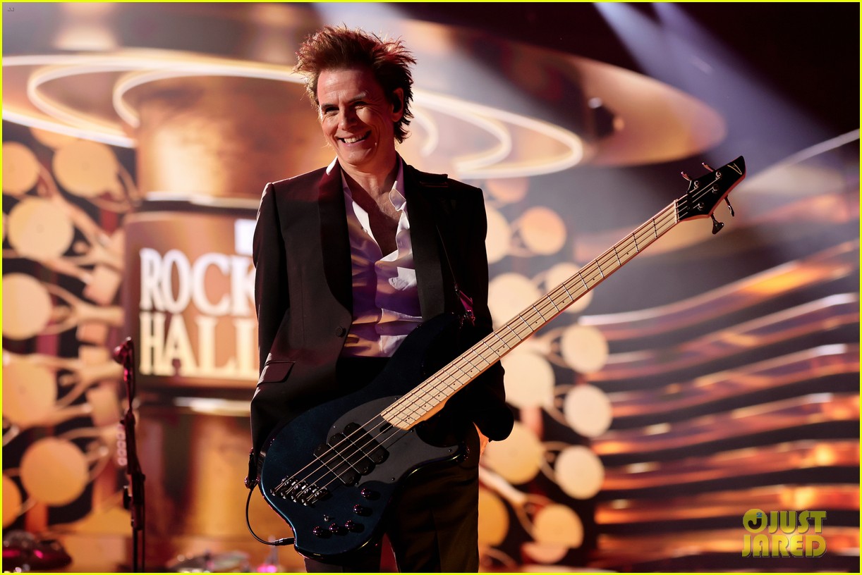 Duran Duran Reveal Andy Taylor's Cancer Diagnosis During Rock & Roll ...