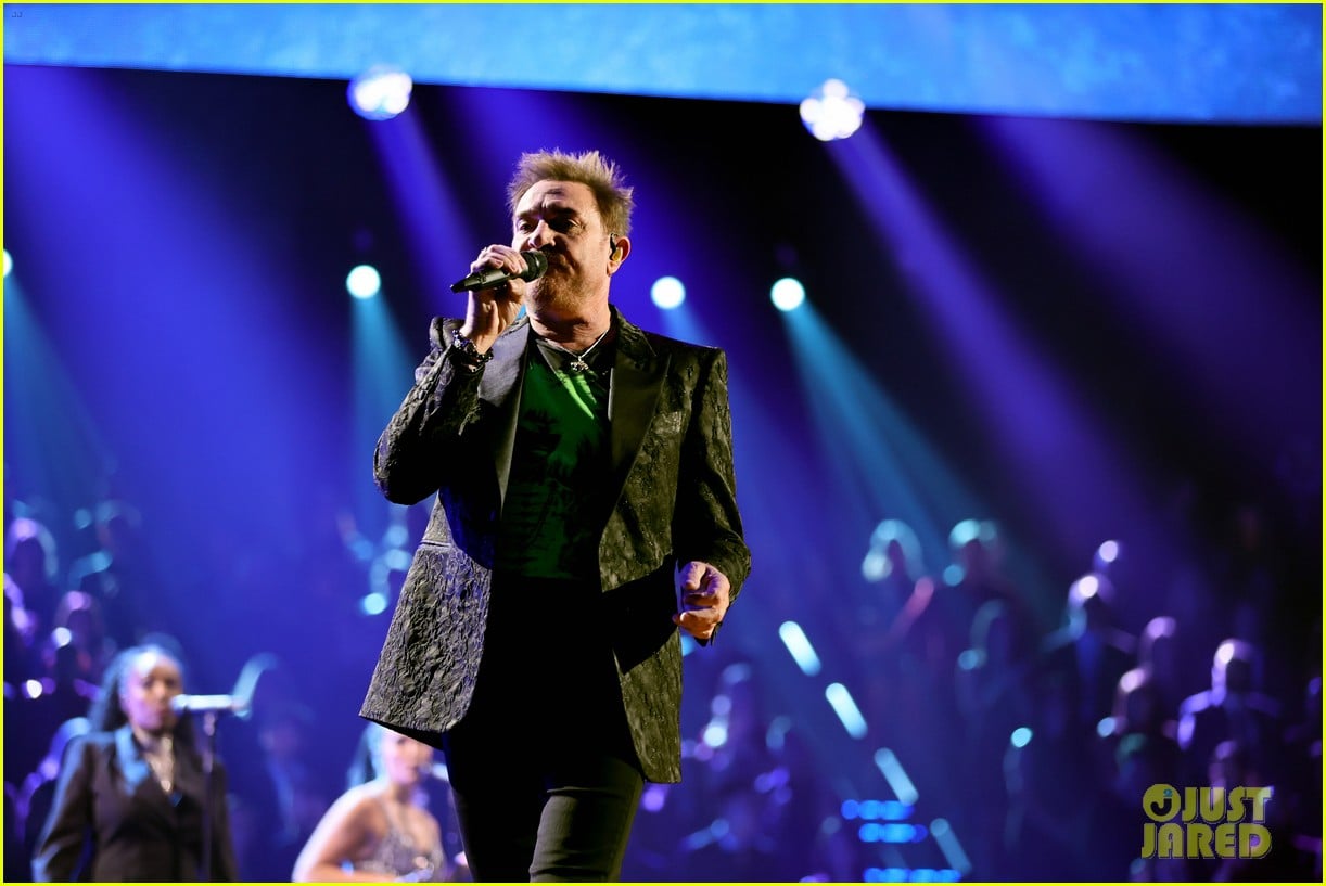 Duran Duran Reveal Andy Taylor's Cancer Diagnosis During Rock & Roll ...