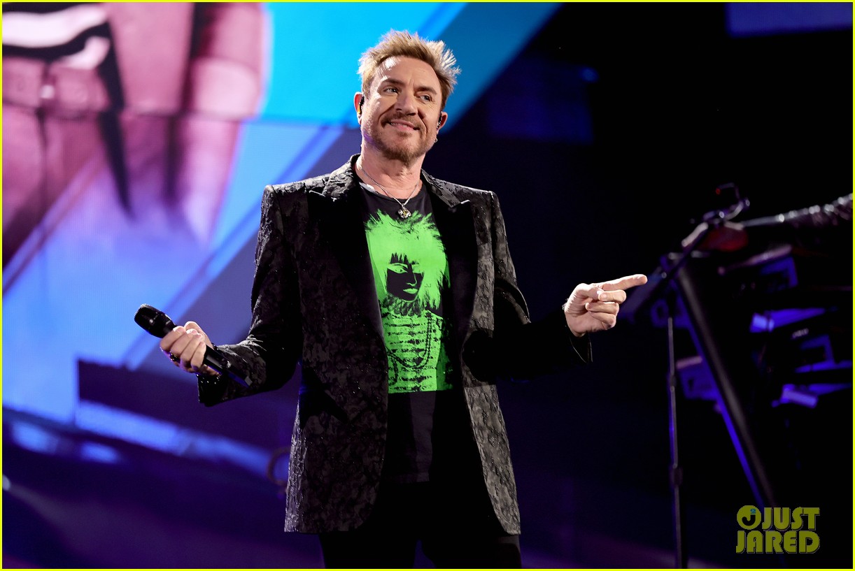 Duran Duran Reveal Andy Taylor's Cancer Diagnosis During Rock & Roll ...