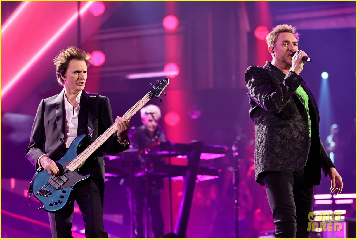 Duran Duran Reveal Andy Taylor's Cancer Diagnosis During Rock & Roll ...