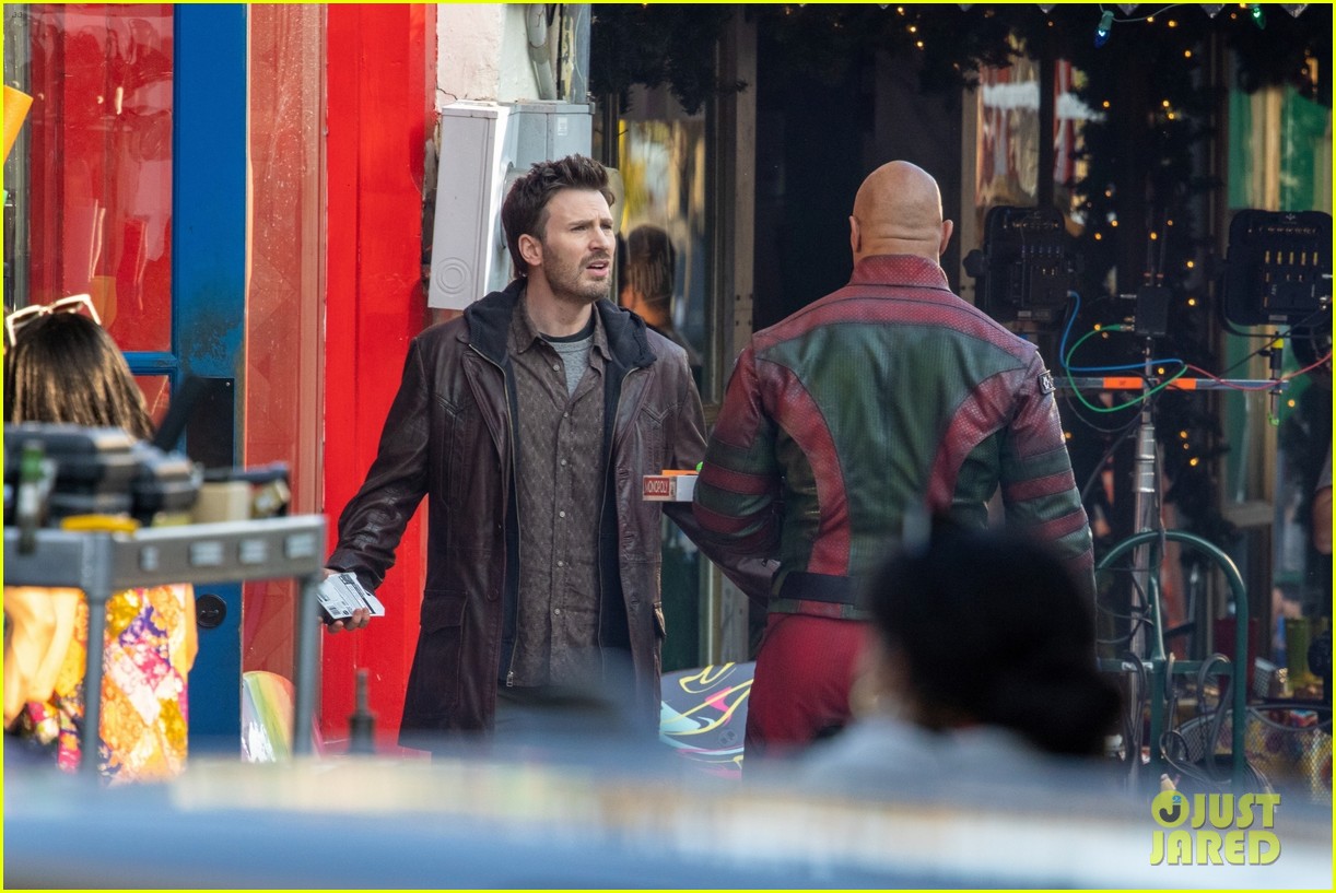 Dwayne Johnson Wears All-Leather Look While Filming 'Red One' Scenes ...