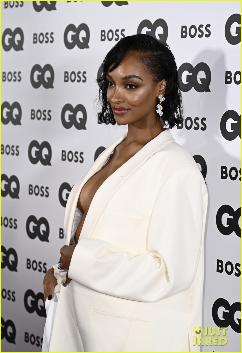 Sydney Sweeney Wears Striking Breast Plated Look For GQ's Men of The Year Party in London: Photo ...