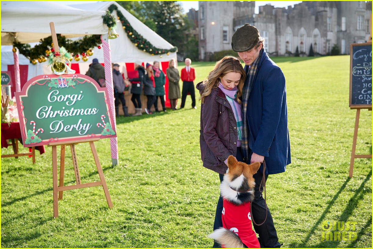 Hunter King Says She Cried Happy Tears While Working On Hallmark's 'A ...