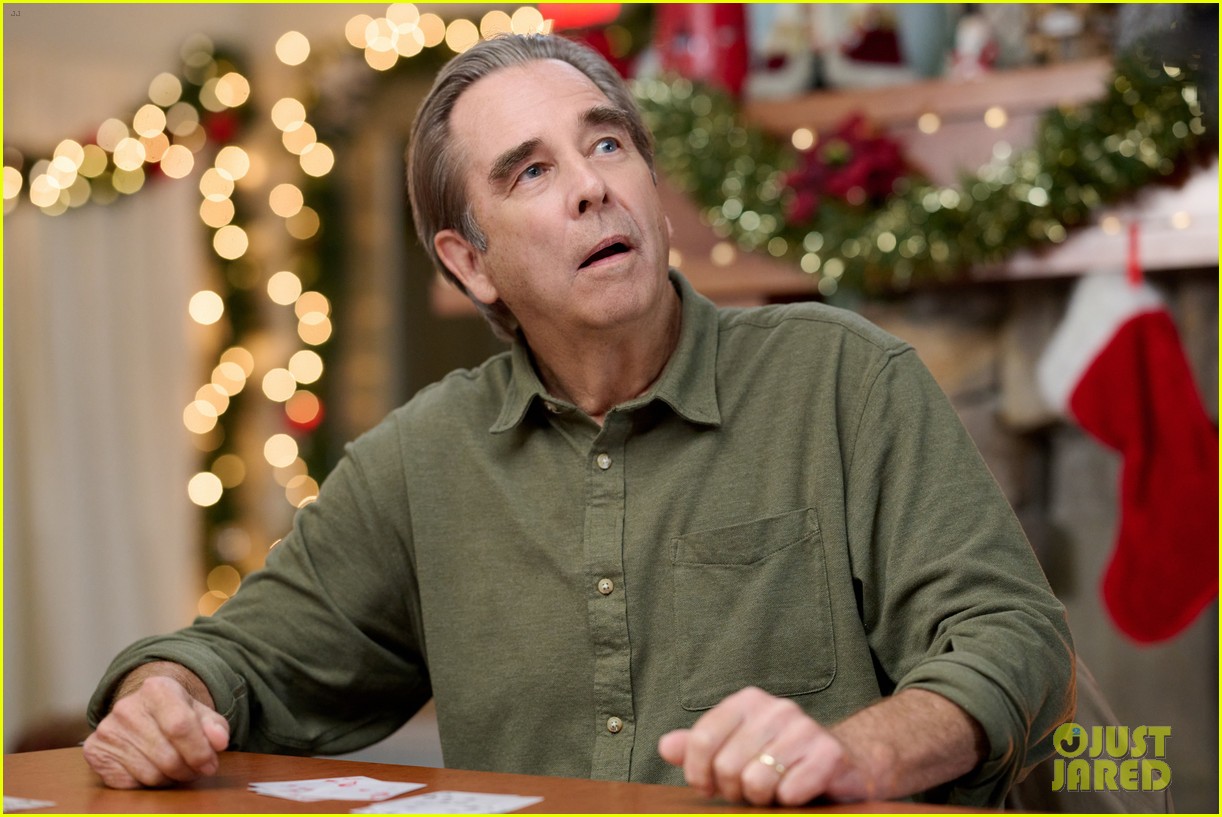 Beau Bridges & Sarah Power Go On A Treasure Hunt in Hallmark's 'Our ...