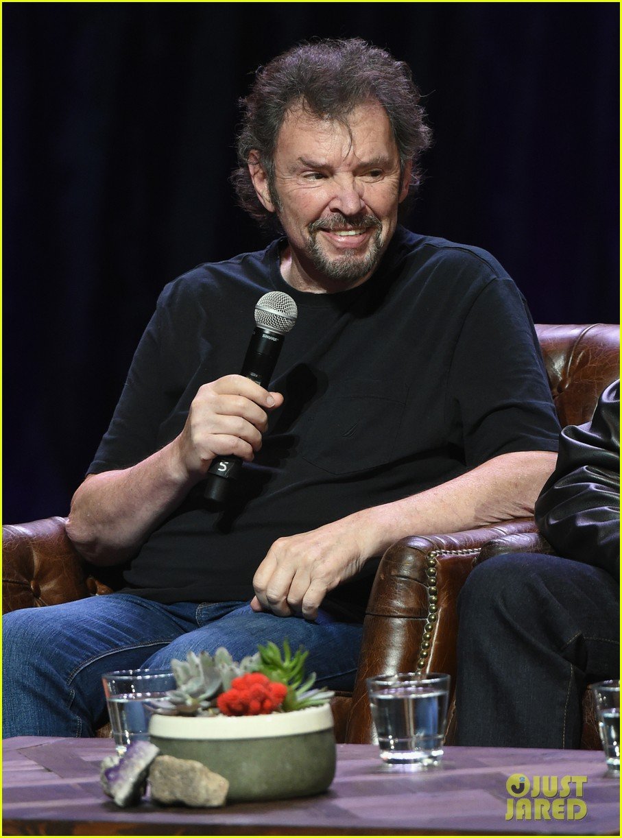 Jeff Cook, Country Band Alabama Guitarist & Co-Founder, Dies at 73: Photo 4852650 | RIP Photos ...