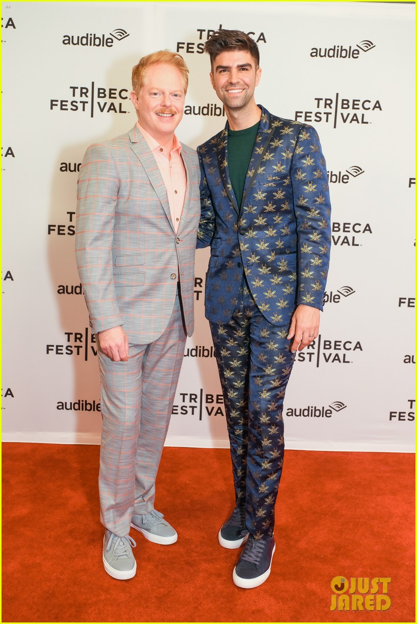 Jesse Tyler Ferguson Welcomes Second Child with Husband Justin Mikita ...