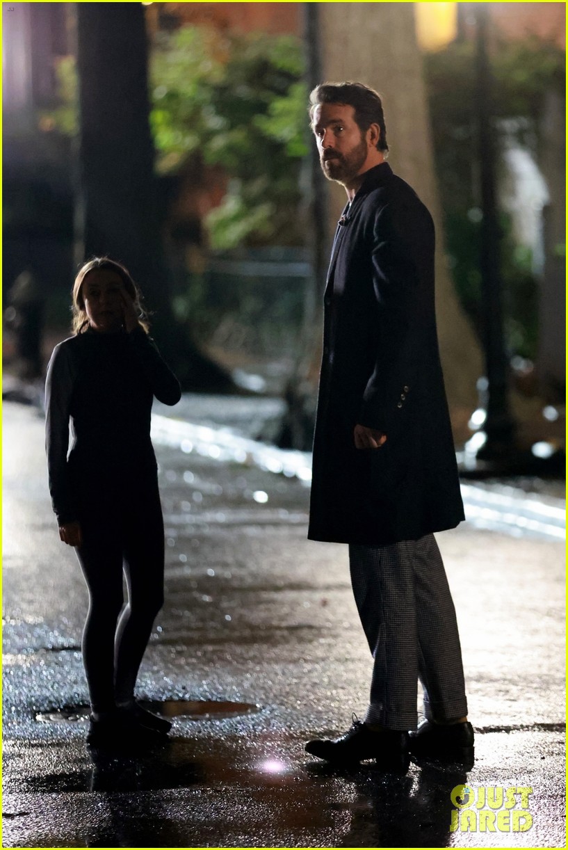 John Krasinski Takes Directing Duties Seriously While Filming New Ryan ...