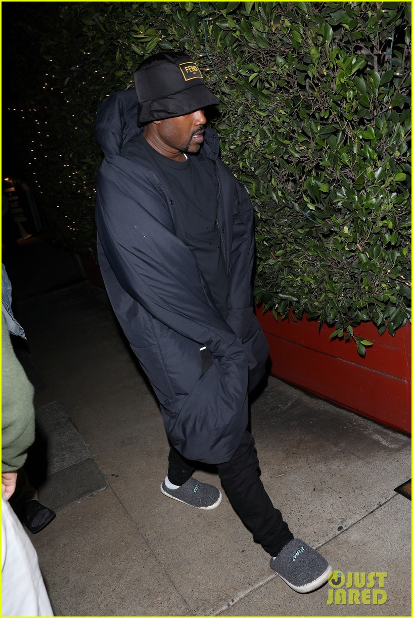 Kanye West Dines Out With Milo Yiannopoulos & Fellow Kim Kardashian Ex ...