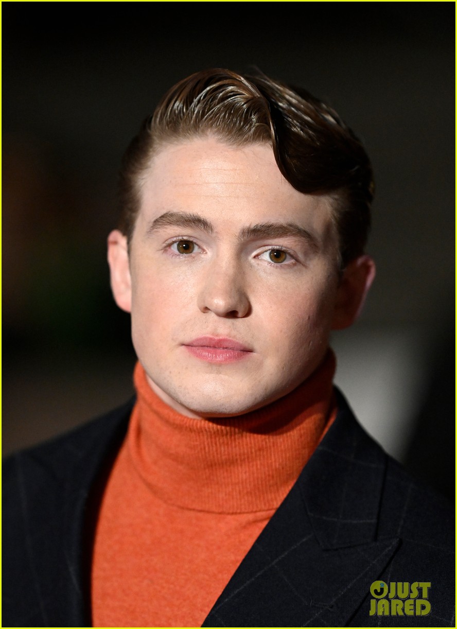 'Heartstopper' Crew & Fans Share Messages of Support After Kit Connor ...