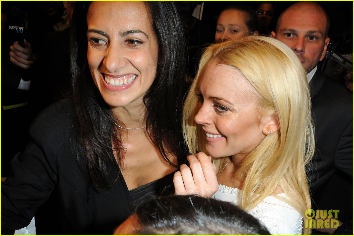 Lindsay Lohan Recalls Being 'Unfairly' Criticized Over Her 2009 Fashion ...