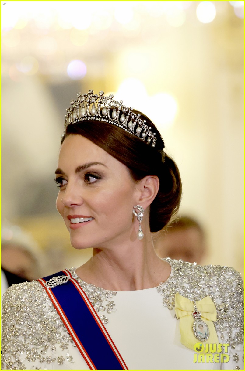 Kate Middleton Wears a Tiara for First Time in Nearly Three Years ...