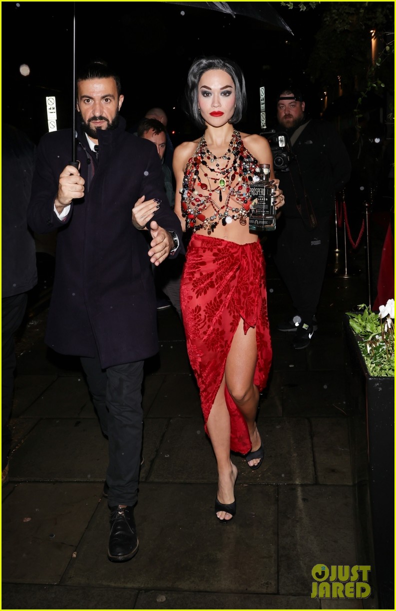 Rita Ora's Halloween Costume Is a 'Death Becomes Her' Character!: Photo ...