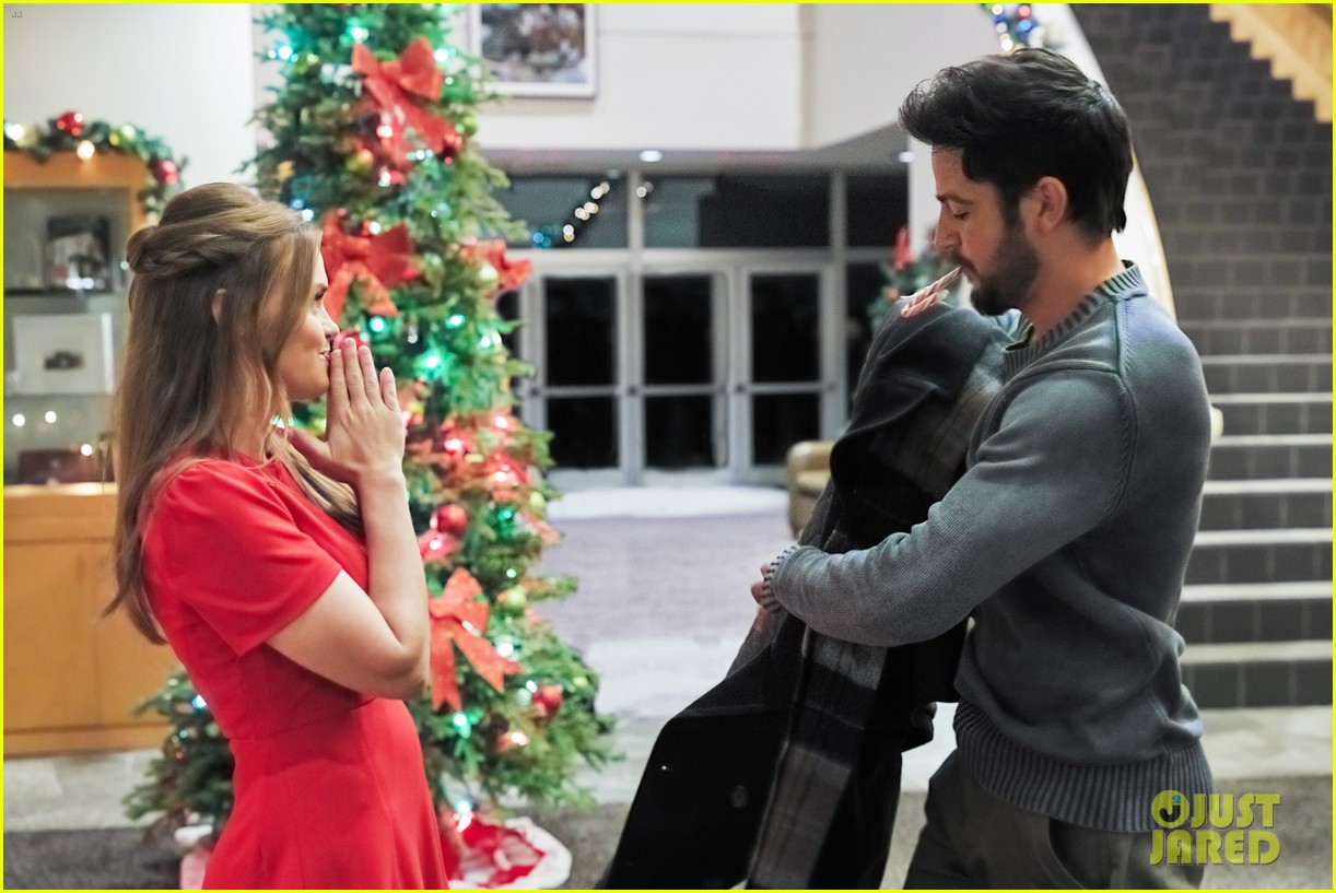 Tyler Hynes Helps Holland Roden Uncover A Mysterious Love Story in ...