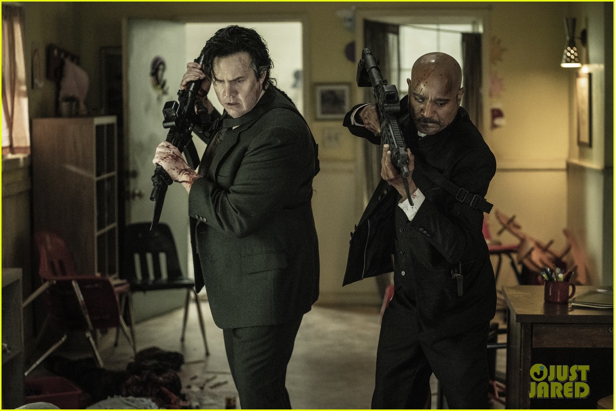 'The Walking Dead' Series Finale: Showrunner Explains Why [Spoiler] Returns, Why [Spoiler] Dies ...