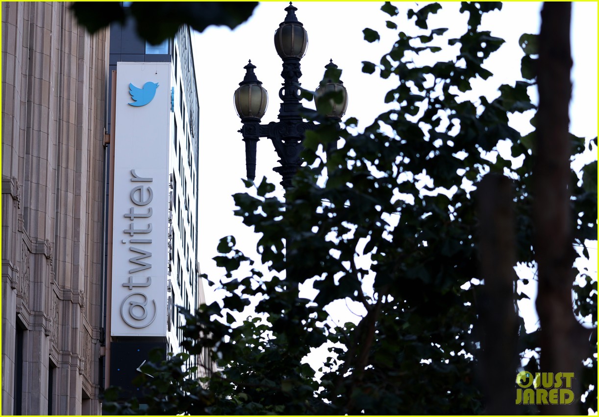 Twitter Users Are Saying Goodbye After Company Closes Offices ...