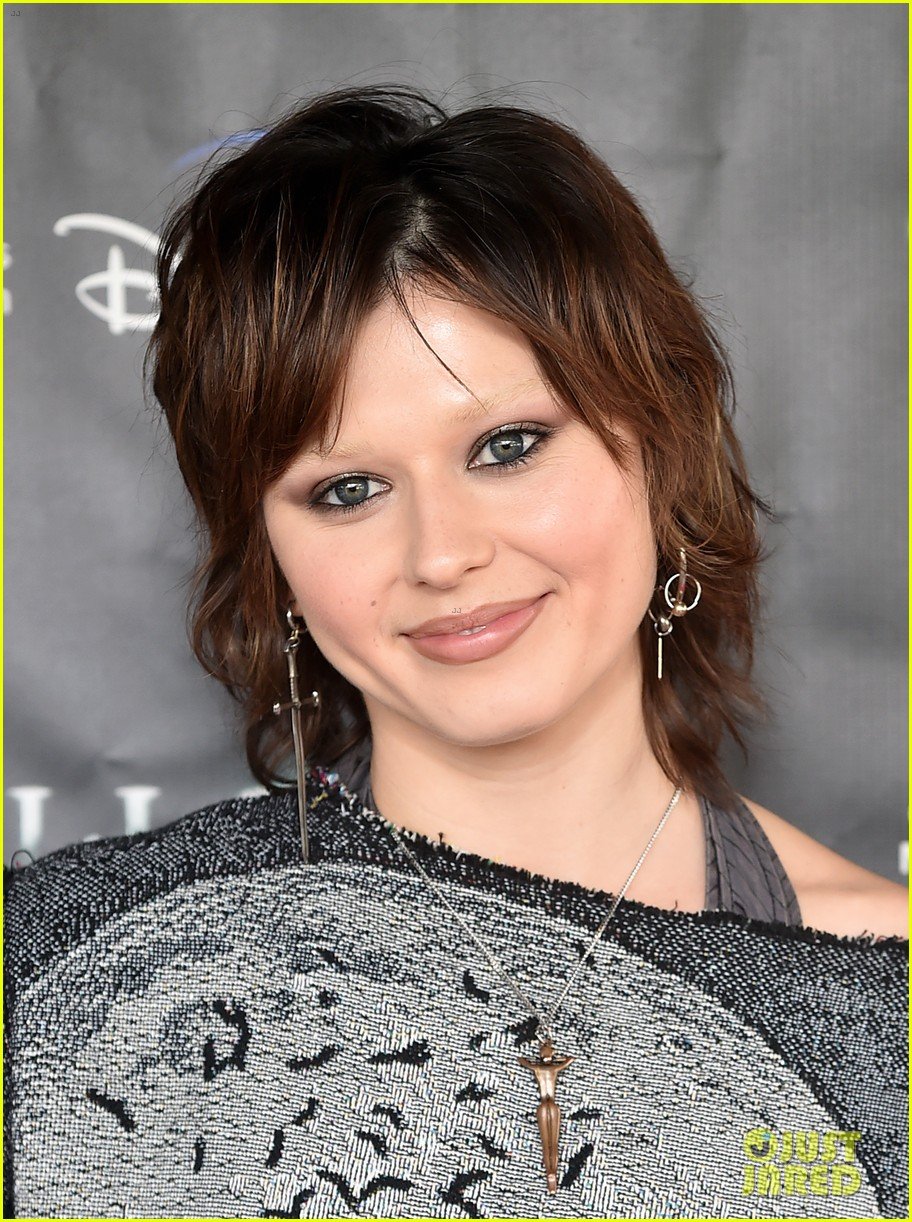 'Willow' Cast Hosts Special Screening Ahead of Disney+ Premiere ...