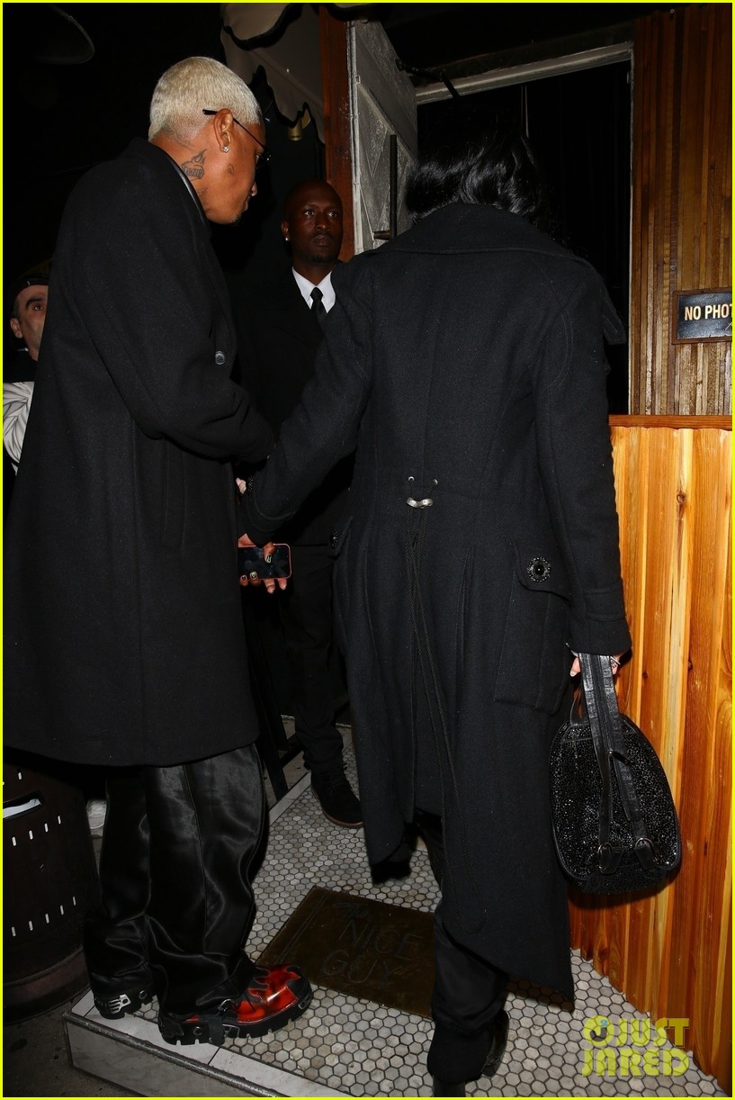 Cher Gets Diamond Ring from Alexander 'A.E.' Edwards on Christmas - Are ...