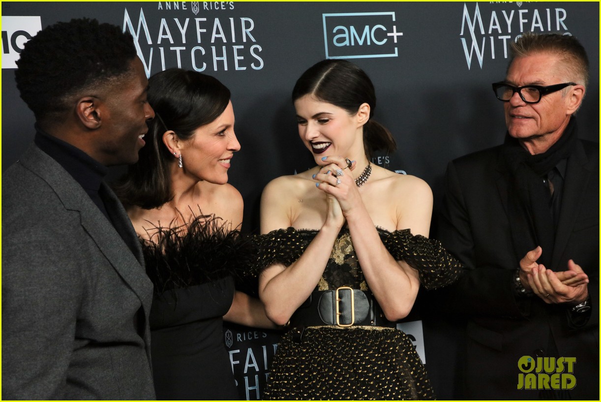 Alexandra Daddario Goes Gothic Chic at 'Mayfair Witches' Premiere ...