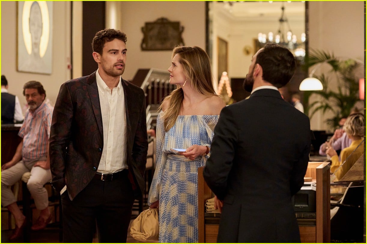 Meghann Fahy Explains Daphne's Big Scene in 'The White Lotus' Finale ...