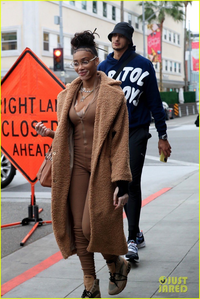 Winnie Harlow & Boyfriend Kyle Kuzma Step Out for Lunch Date in Beverly ...
