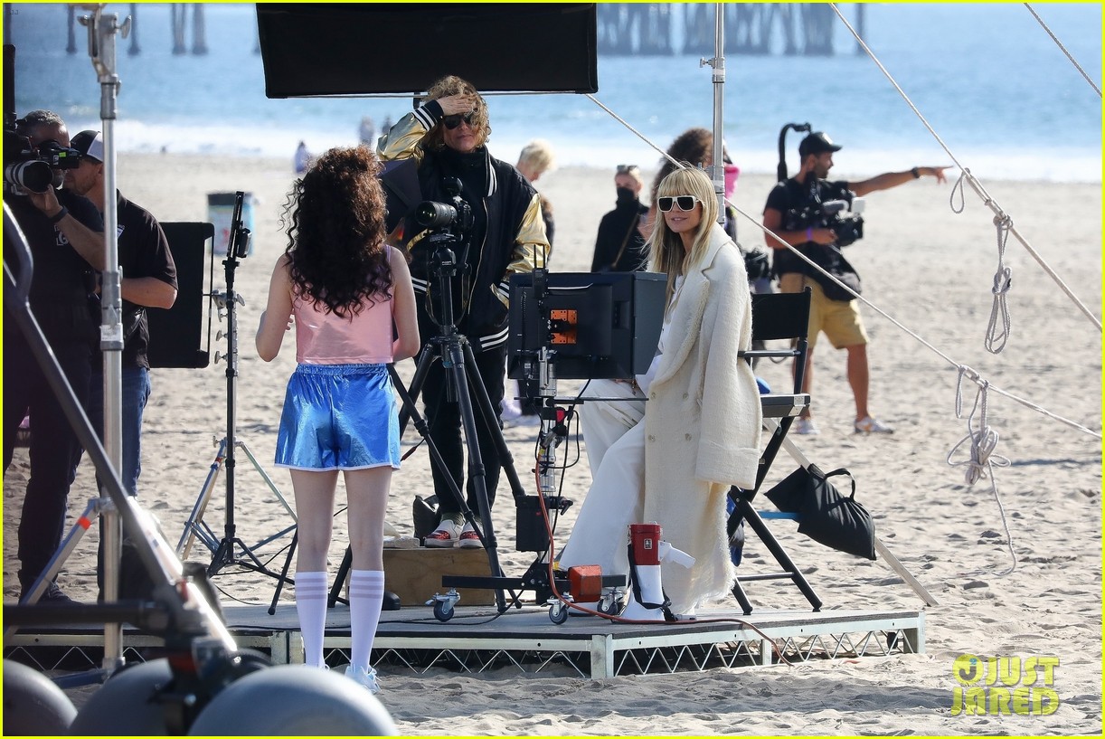 Heidi Klum Reimagines Beachwear While Filming 'Germany's Next Top Model ...