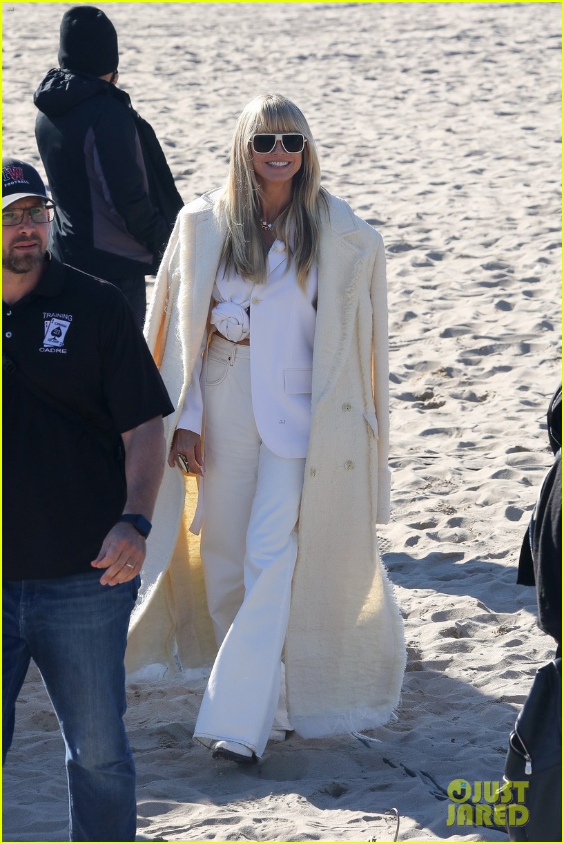 Heidi Klum Reimagines Beachwear While Filming 'Germany's Next Top Model ...