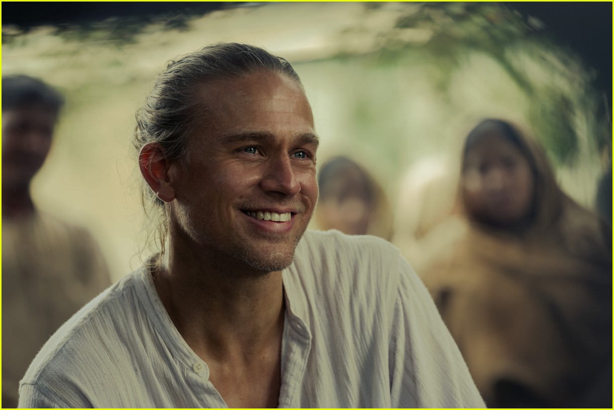 Charlie Hunnam's New Series 'Shantaram' Canceled After One Season at ...
