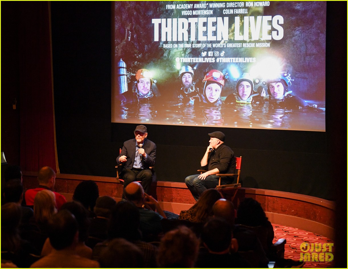 Kevin Bacon Reunites With 'Apollo 13' Director Ron Howard For 'Thirteen ...