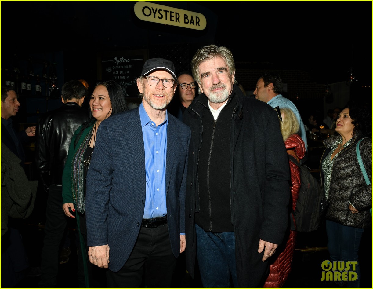 Kevin Bacon Reunites With 'Apollo 13' Director Ron Howard For 'Thirteen ...