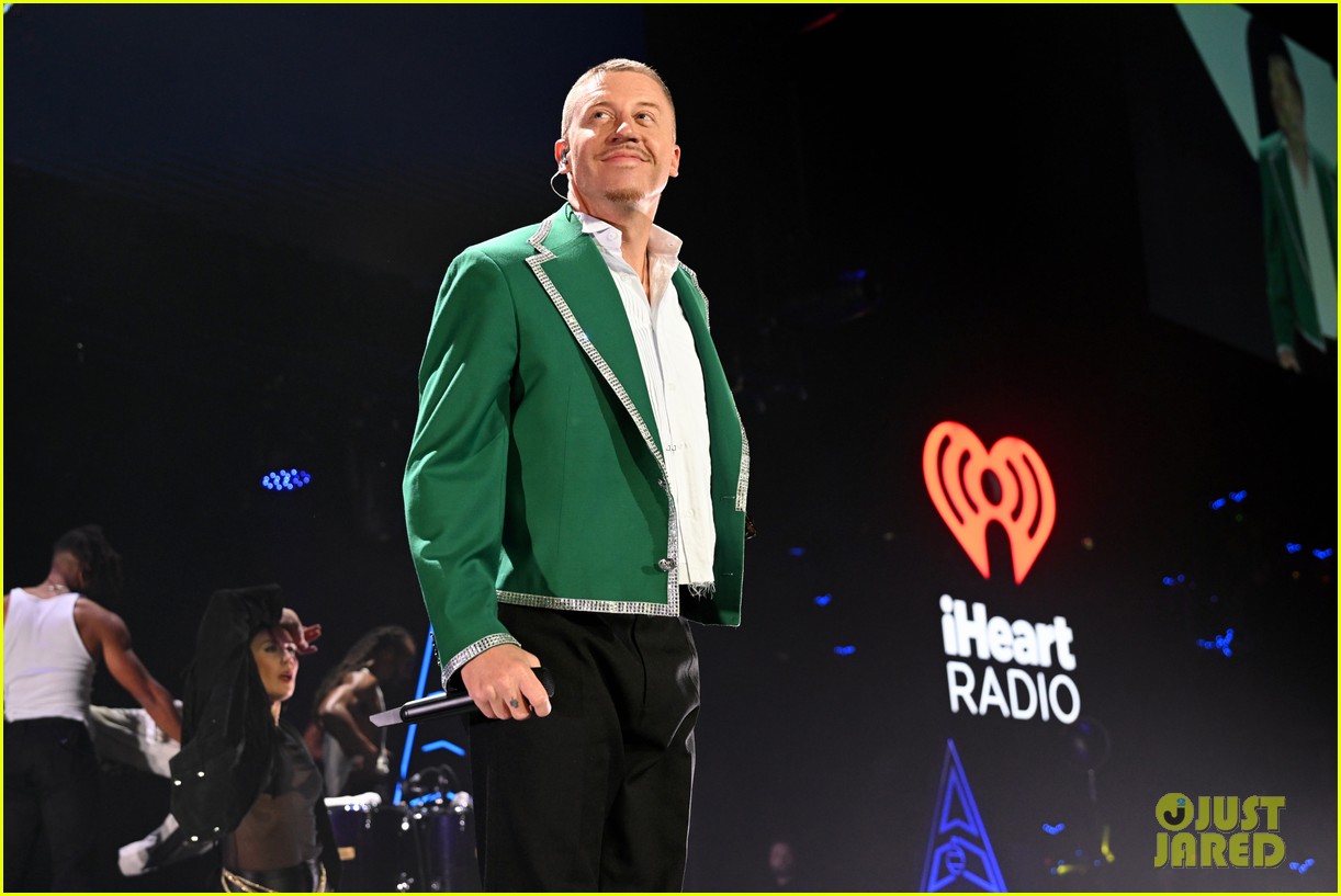 Macklemore Says He Is the New David Blaine of Rap, and David ...