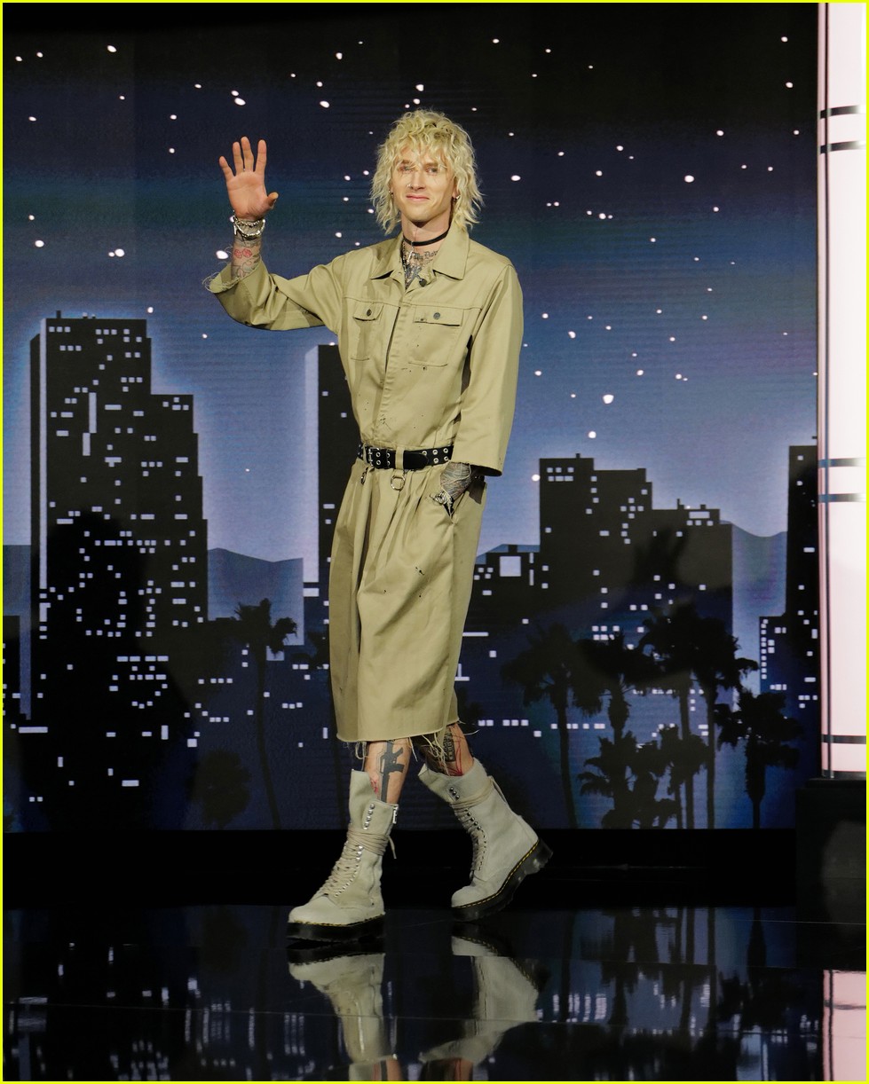 Machine Gun Kelly Says Michael B. Jordan Helped With Baking Emergency ...