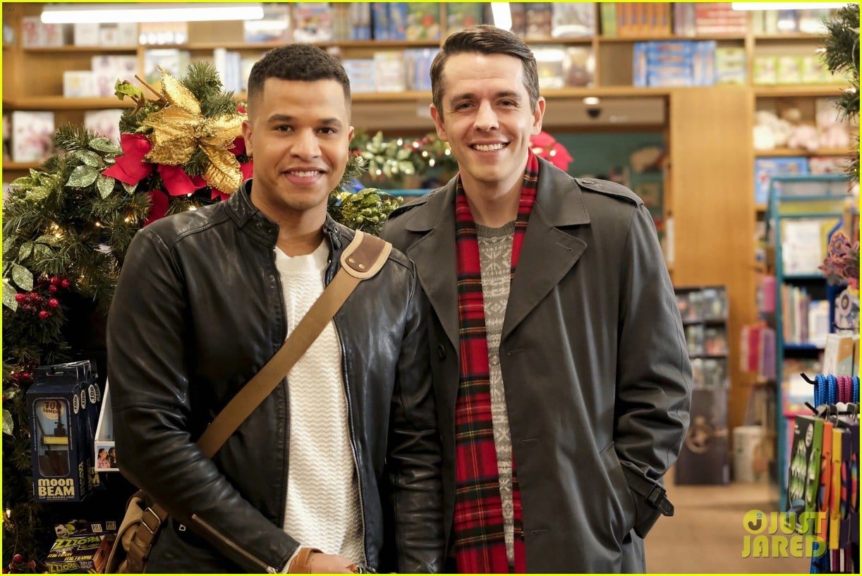 Liza Lapira Finds Herself In A Love Triangle With Neal Bledsoe & Nathan ...