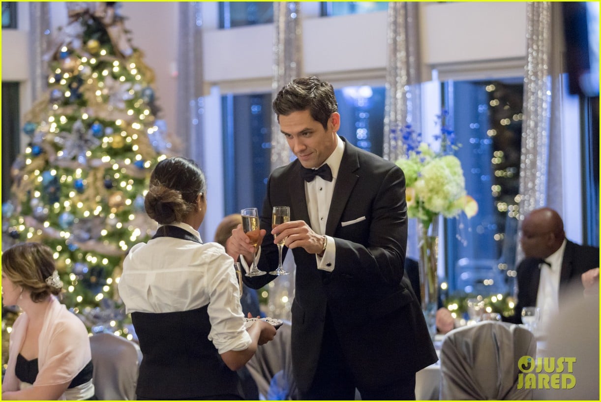 Here's How To Watch Neal Bledsoe's Hallmark Channel Movies - Times ...