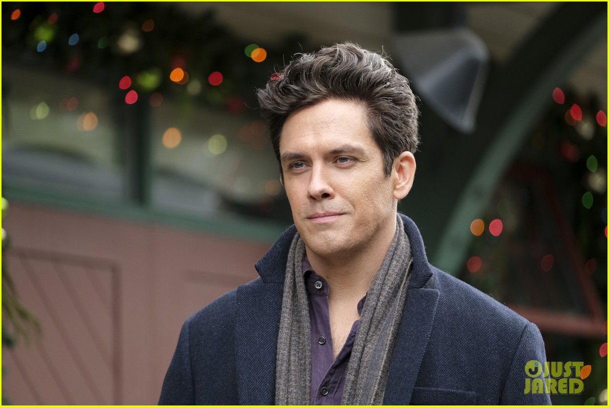 Here's How To Watch Neal Bledsoe's Hallmark Channel Movies - Times ...