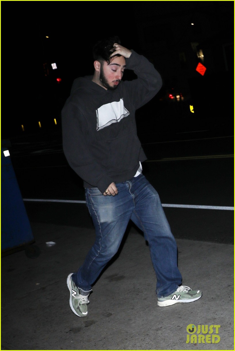 Noah Cyrus Grabs Dinner With Olivia Rodrigo's Ex Jack Bia In Santa ...