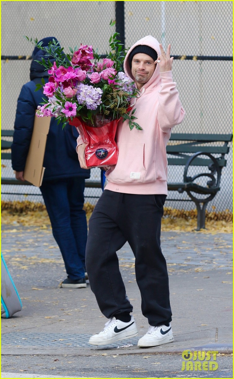Sebastian Stan Carries Flowers Around NYC After Earning First Golden ...