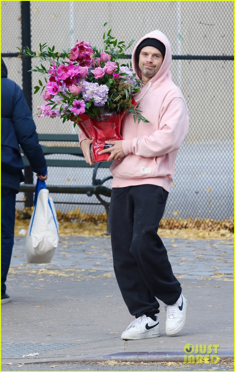 Sebastian Stan Carries Flowers Around NYC After Earning First Golden ...