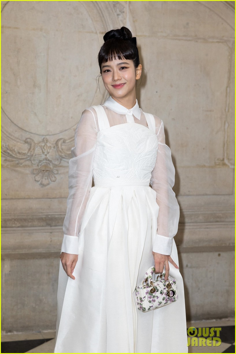 Anya Taylor-Joy, Blackpink's Jisoo & More Stars Stun in Gorgeous Looks ...