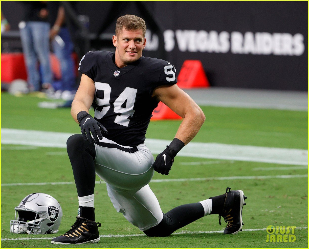 Carl Nassib Reveals He's Dating Danish Olympic Swimmer Søren Dahl: Photo 4877688 | Photos | Just ...